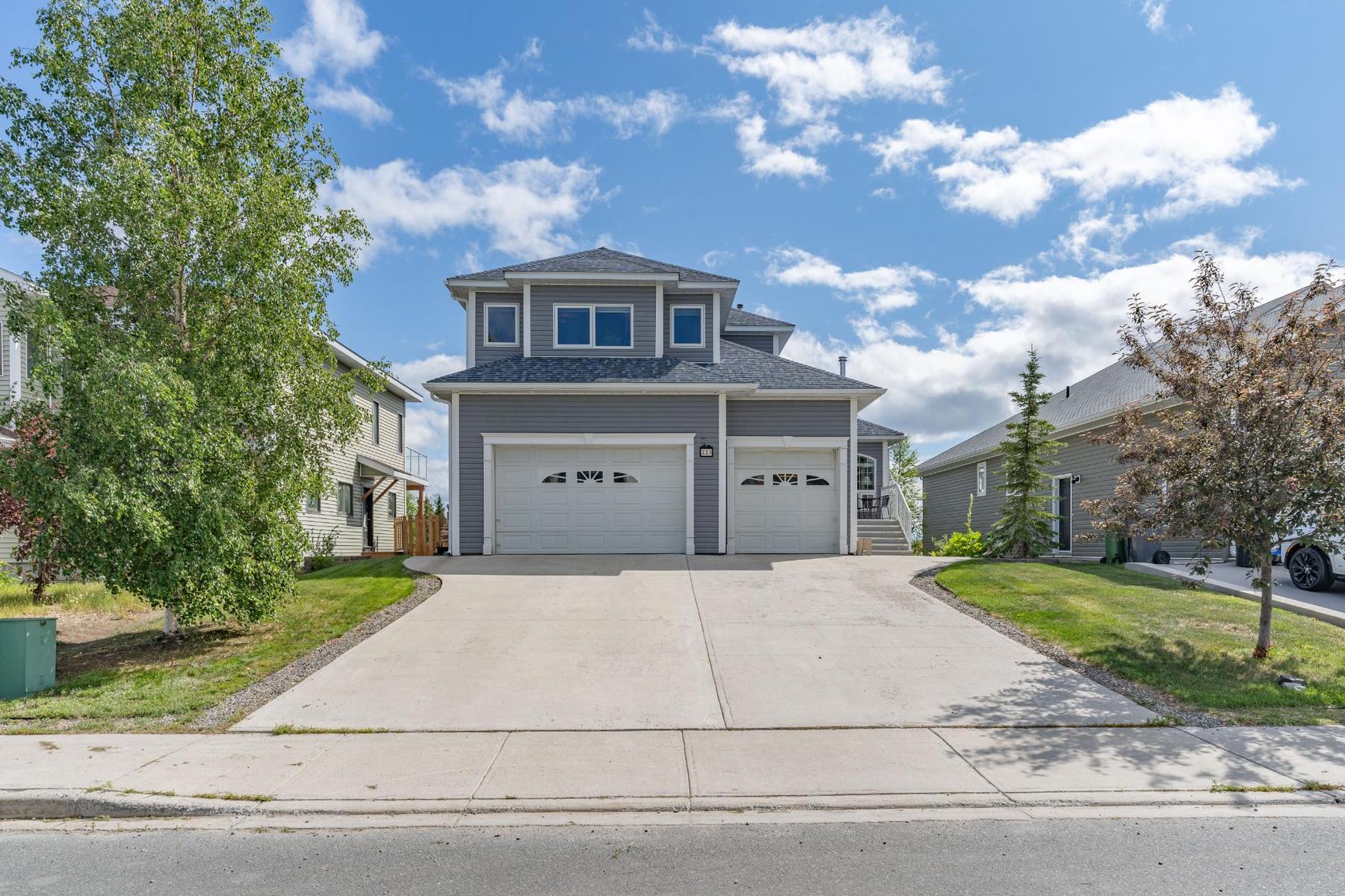For Sale 223 Niven Drive - Coldwell Banker